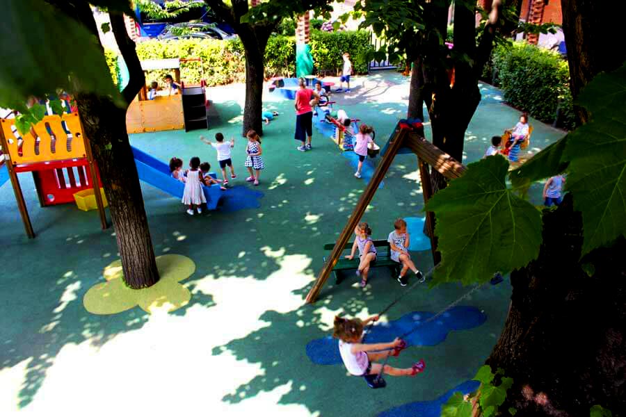 Scuola Dell Infanzia Con Giardino Milano Pero S Giuseppe
